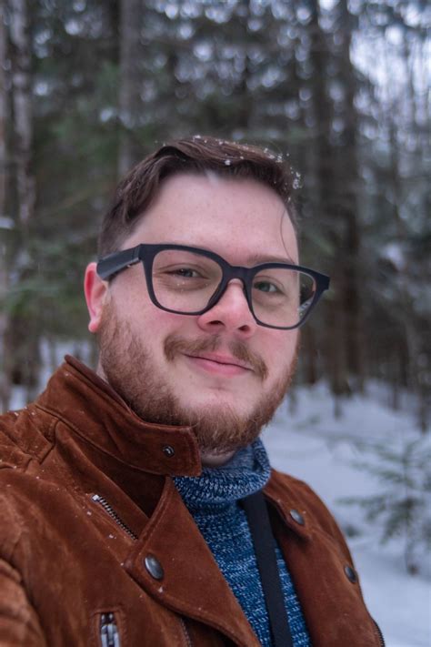 Meet James Glisson James Has Next Door Photos A2 Wayne