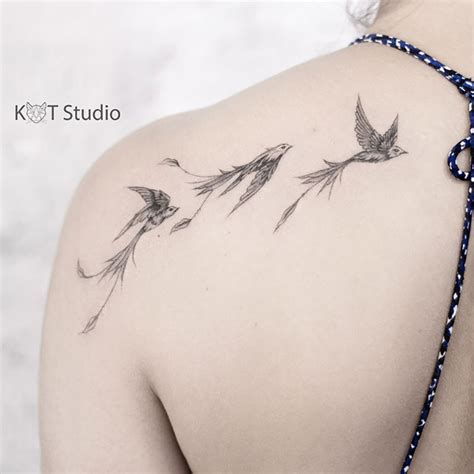 Тату на спине Тату на лопатке 100 тату на спине для девушек и эскизов на нашем сайте Тату
