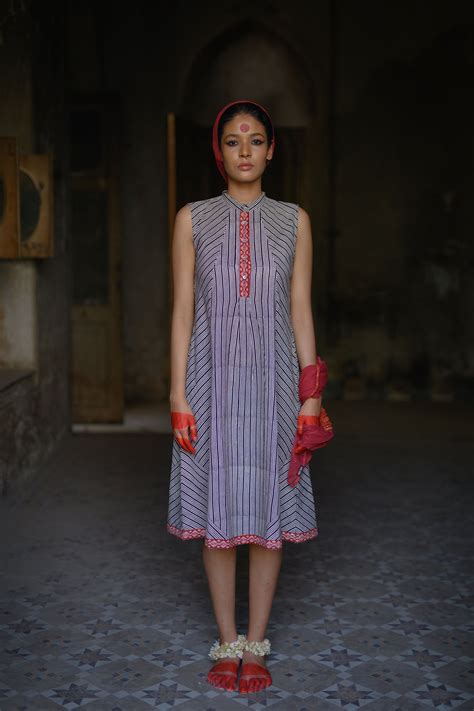 Woven Plain Cotton Handloom Kurta | Ray-Ethnic – Ray Ethnic