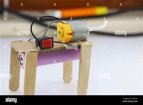 Small Working Robot Model Made Using Dc Motor And A Battery Mini Educational Robots Built At