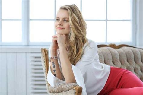 Сколько мг фолиевой кислоты нужно принимать женщине в сутки