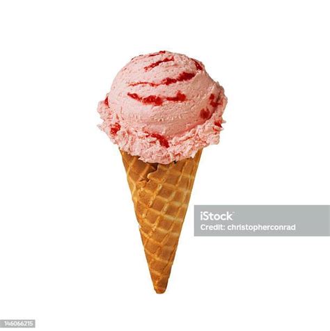 กรวยไอศกรีมสตรอเบอร์รี่หมุนวน ภาพสต็อก ดาวน์โหลดรูปภาพตอนนี้ ไอศกรีมสตรอเบอร์รี่ ไอศครีมโคน
