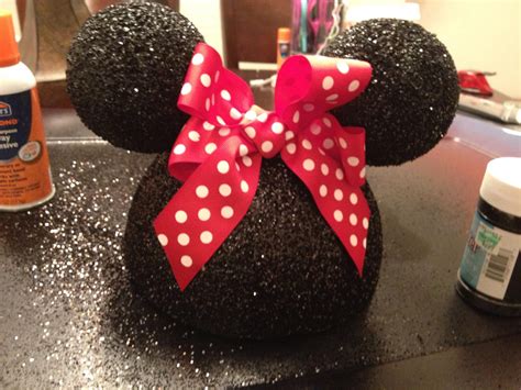 Minnie Head Centerpiece Tutorial Minnie Mouse Birthday Party Minnie Mouse Party Minnie Mouse