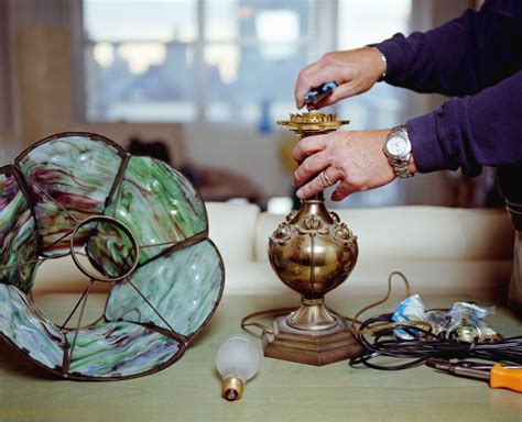 How To Fix A Lamp Socket Steps To Replace