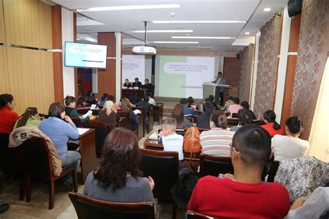 Ажлын байр нэмэгдүүлэх жижиг зээлийн талаар мэдээлэл солилцлоо