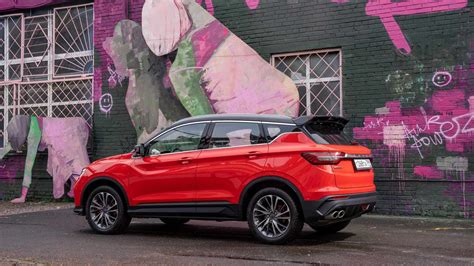 Geely Coolray характеристики комплектации фото видео обзор