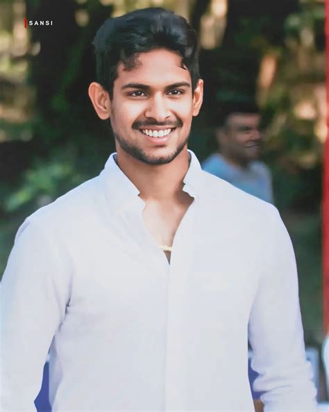 Matheesha Pathirana Wallpaper