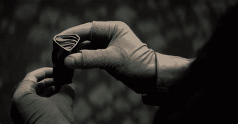 Krypton Ecco Dev Em Nelle Nuove Foto Della Serie Prequel Di Superman