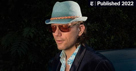 Val Broeksmit 46 Who Blew The Whistle On Deutsche Bank Dies The New York Times