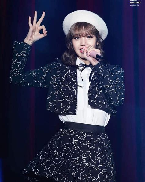 30 Times Blackpinks Lisa Took Our Breaths Away With Her Effortless