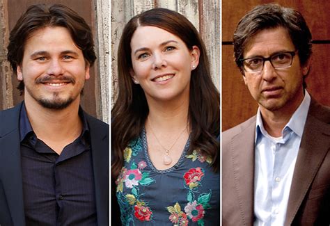 Parenthood Season Finale Did Sarah Make The Right Choice Tv Guide