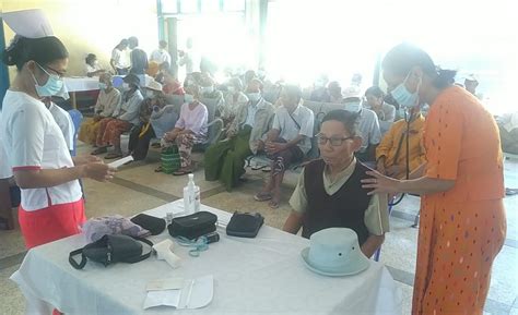 ပေါင်းတည်၌ အငြိမ်းစားဝန်ထမ်းများအား ၁၂ ကြိမ်မြောက် အခမဲ့ကျန်းမာရေးစောင့်ရှောက်မှု ဆောင်ရွက