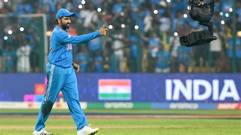 Icc Cwc 2023 বিশ্বকাপে রোহিত ও বিরাটের অধিনায়কত্বের ফারাক দেখালেন গম্ভীর হিটম্যান কেন ত্রাস