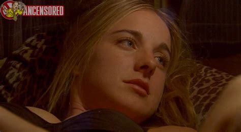 Natalie Mariani Nude Pics Page 1