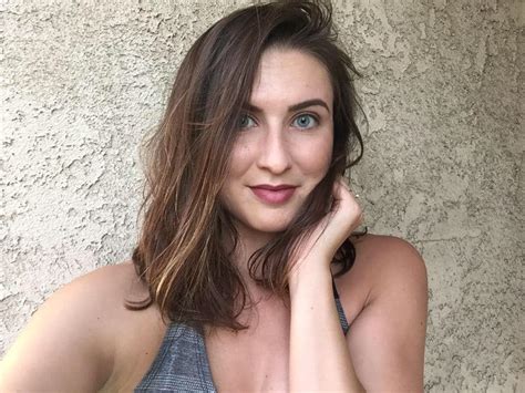 Mature Women In 50s For Friendship And Relationships