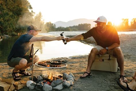 Vssl Insulated Flask With Bluetooth® Speaker Backercrew