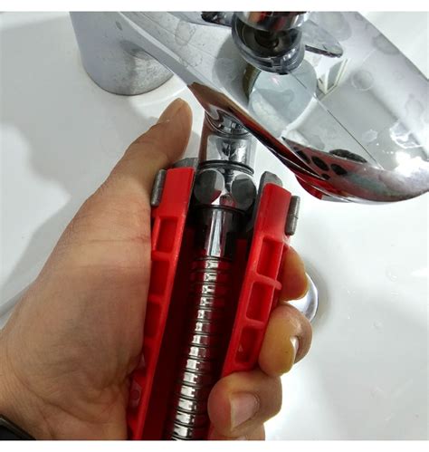 만능 수전 전용 렌치 다기능 싱크 교체 공구 싱크대 파이프 세면대 너트 풀기 볼트 씽크대 수도관 배관 티몬