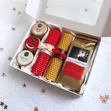 Практичний подарунковий набір з крем мед чай свічки На подарунок мамі дружині сестрі