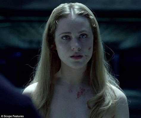 Thandie Newton Goes Stark Naked For Her Role As Robot Sex Worker In