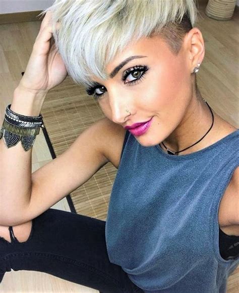 Короткие стрижки с выбритой челкой 61 фото картинки Modnica Club