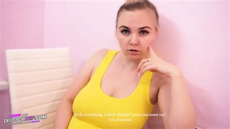 Big Booty Girl Wird Auf Dem Tisch Gefickt Eporner