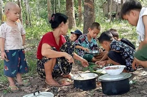 စစ်ကောင်စီတပ်က ရွာများအတွင်း လက်နက်ကြီးပစ်ခတ်မှုကြောင့် တိမ်းရှောင်ရသည့