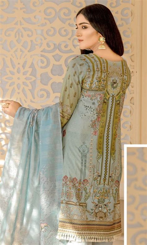 Pin By Nabeels Gallery On Boder Design Pakistani Fancy Dresses