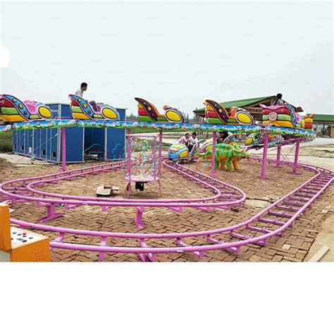 太空穿梭游乐设备 太空梭游乐设施 伤感说说吧