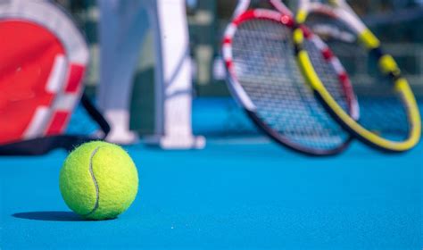 스포츠 무료한 일상에 활력을 주다 테니스 운동 효과와 주의사항