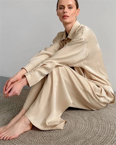 Daisysilk Plus Size Silk Pajamas 2 Piece Pj Set Daisysilk