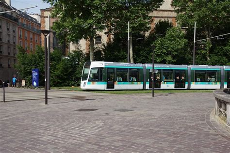 Paris Tramway Line T3b (Paris (18 th )/Paris (20 th ), 2012) | Structurae
