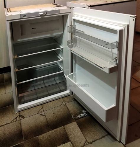 Малък хладилник Aeg Хладилник Aeg Бял Хладилници Фризери Бургас Разпродажба Хладил