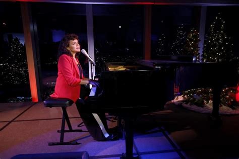 Norah Jones People Have Sex And Give Birth To My Music