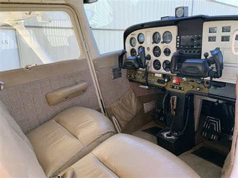 1974 Cessna 172 Skyhawk Southern Wings Aircraft