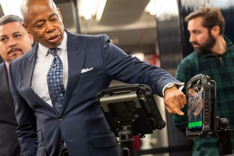 New York City To Introduce Gun Detection Technology In Subways To