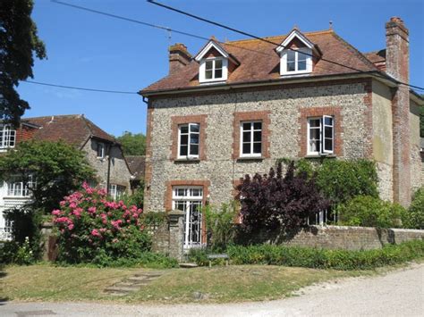 Monksdown At Bishopstone © David M Clark Cc By Sa20 Geograph