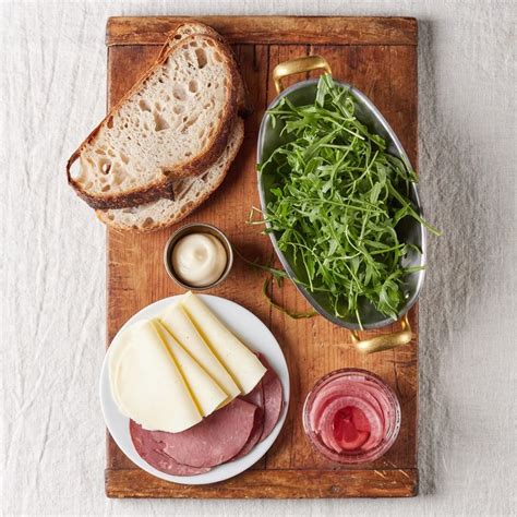 루꼴라 오픈 토스트 우리의식탁 레시피