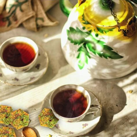 بعضی وقتا انقدر درگیر یه حس خوشمزه میشی که چای‌ت سرد میشه و باید یه