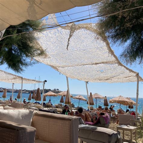 Santana Beach Luxury Suites Prices And Villa Reviews Naxosagia Anna