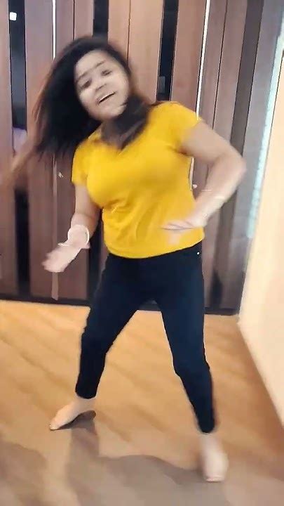 পায় তাহার রুপার নুপুর Youtube