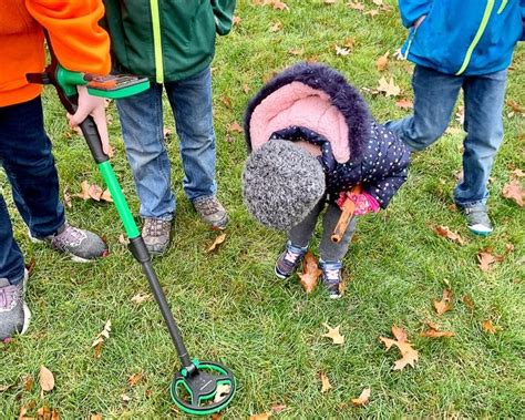 Best Metal Detectors In 2025 Under 500 — Metal Detecting Life
