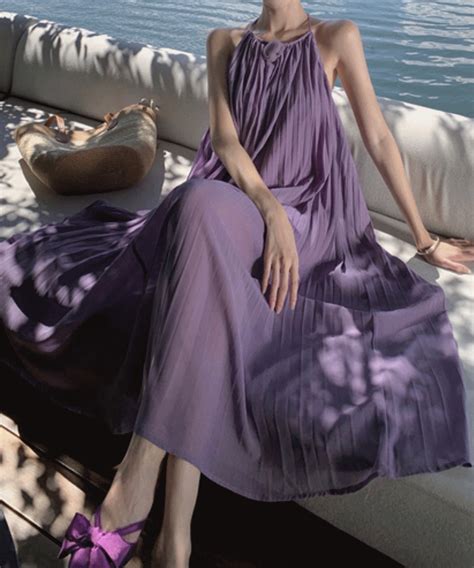 루니샵 퍼플 플리츠 주름 홀터넥 백리스 휴양지 바캉스 동남아 해외여행 맥시 롱 원피스