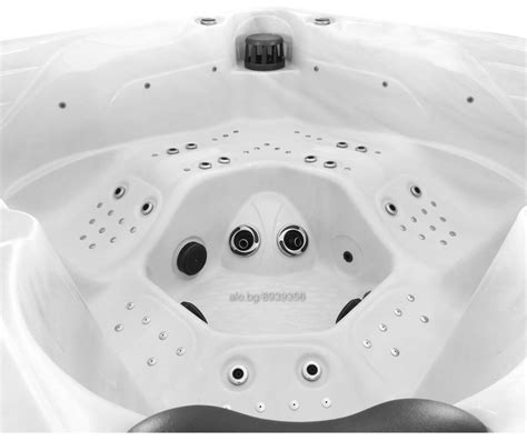 Градинско джакузи ново 5 места 24 месеца гаранция Басейни оборудване Пловдив Джакузи