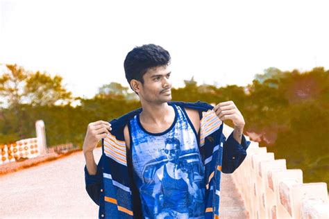 Who Is Pallavi Prashanth Youtuber Is A Part Of Bigg Boss Telugu The Statesman