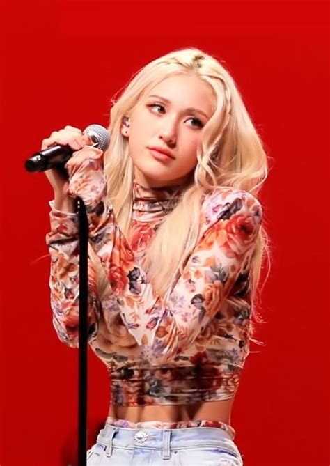 전소미 Somi Xoxo 211113 Its Live Music Show Solo Rose Top And Ripped