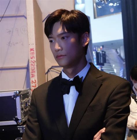 입대하려 프로그램 하차…나인우 공익 3년 기다리다 군 면제