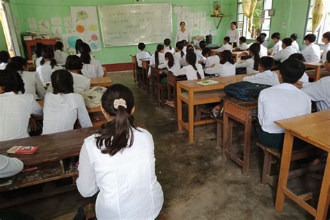 မောက်မယ်မြို့နယ်အ လ က ခွဲ စျေးတန်း၌ ၇၆ နှစ်မြောက် အာဇာနည်နေ့အထိမ်းအမှတ် စာစီစာကုံး၊ ကဗျာ၊ ပန