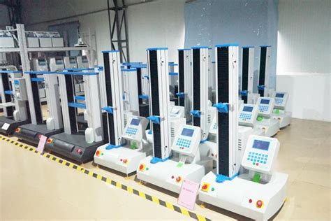 Universal Testing Machine Alat Uji