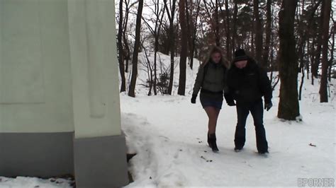 Winter Fun With Blonde Nympho Samantha Jolie