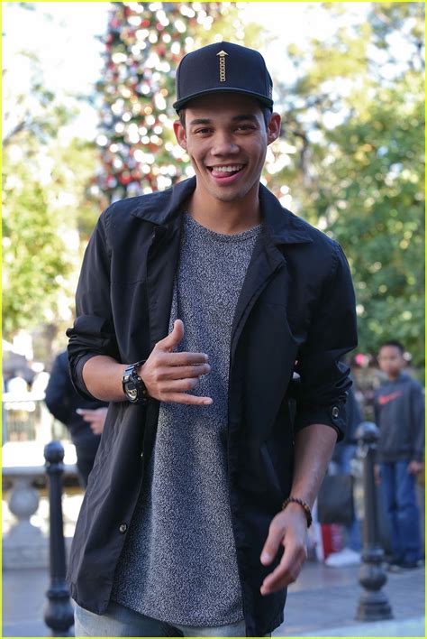 Roshon Fegan Releases New Song He Wrote And Produced Photo 899582